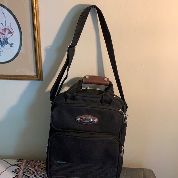 Ricardo of Beverly Hills | Bags | Black Ricardo Of Beverly Hills ...